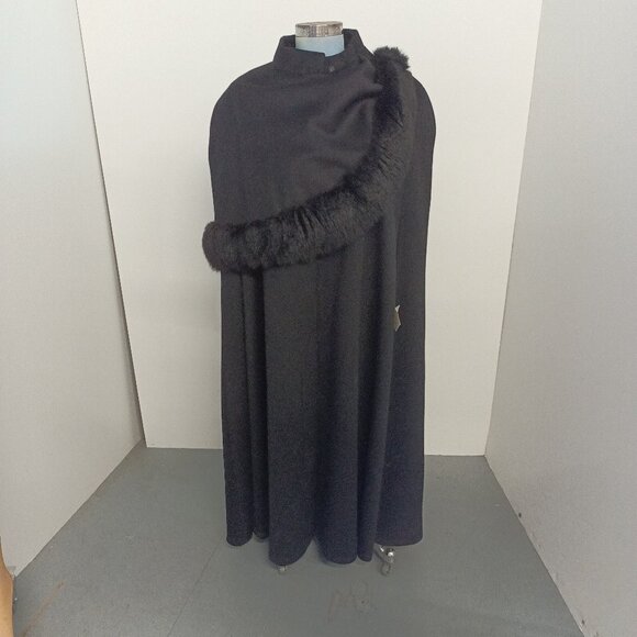 Alex Hayes | Jackets & Coats | Alex Hayes Fox And Wool Cape | Poshmark